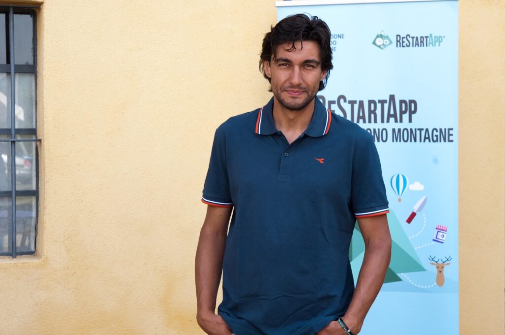 Il parapendio come cambio di prospettiva: UNIMONT sposa il progetto di ...