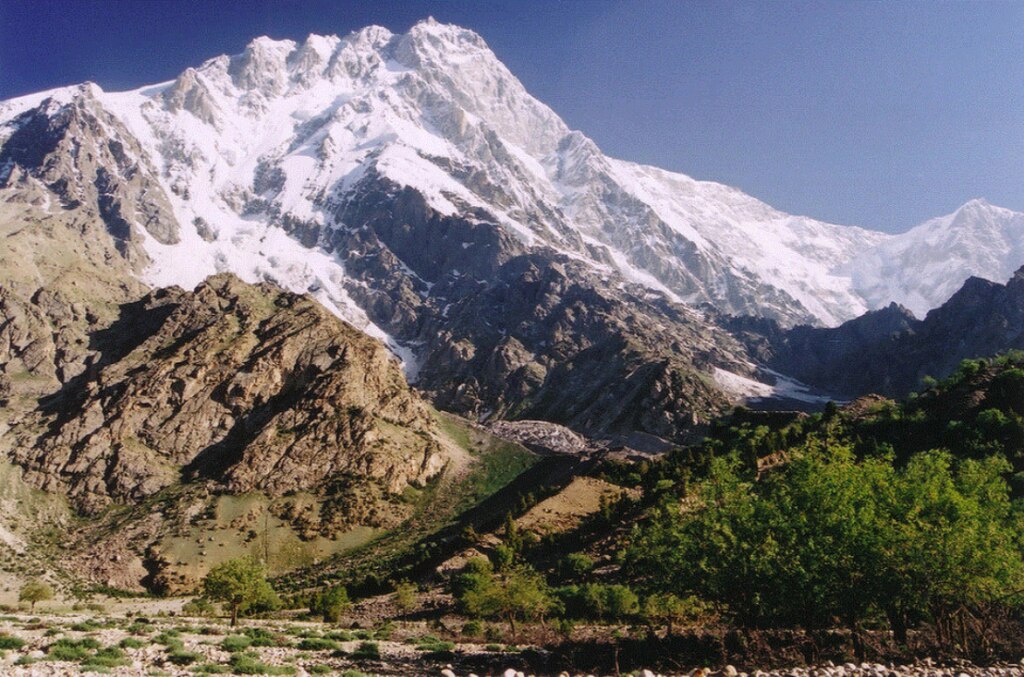 48 anni fa sul Nanga Parbat se ne andava un Messner - Montagna.TV