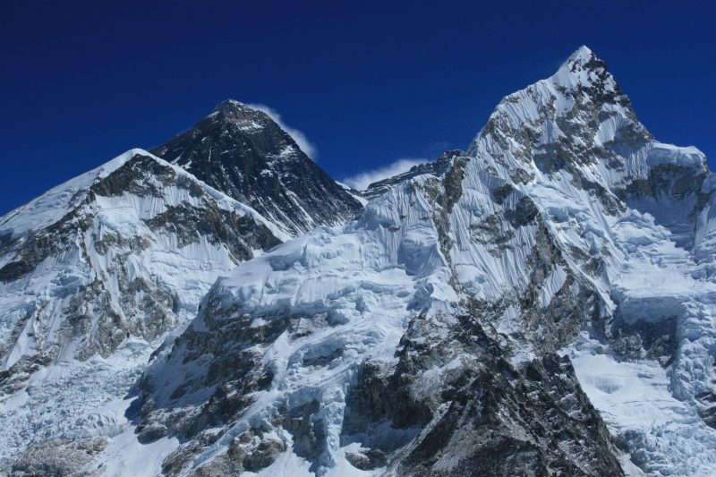 La scoperta della via nepalese all'Everest - Montagna.TV