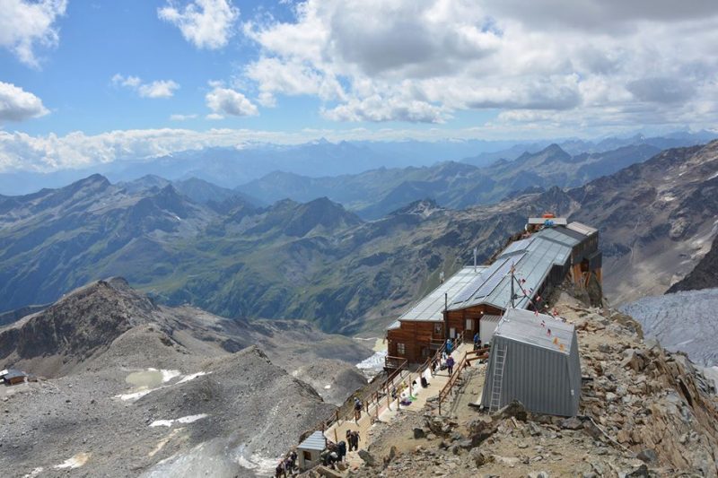Monte Rosa. La Capanna Gnifetti apre con un mese di anticipo - Montagna.TV