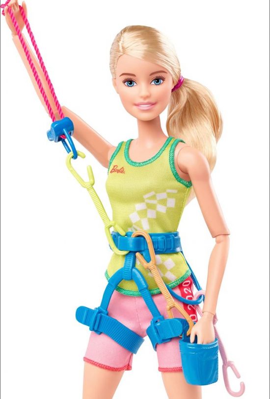 Olimpiadi di Tokyo 2020: la Barbie diventa una climber - Montagna.TV