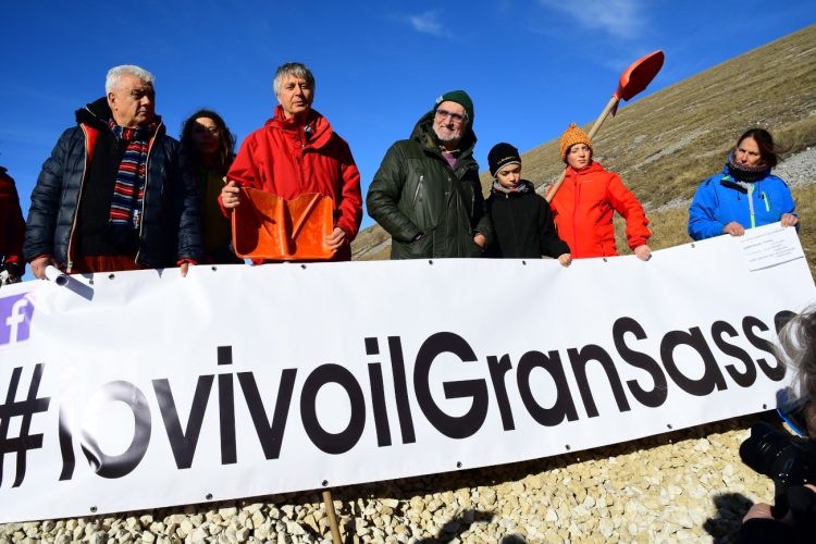 Tre bambini e il “Colosseo” del Gran Sasso. Intervista a Paolo Baldi ...