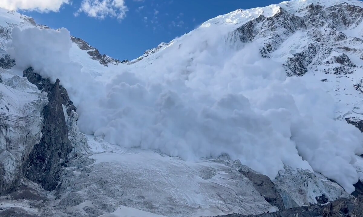 Le valanghe mettono fine alla spedizione nepalese al Nanga Parbat ...