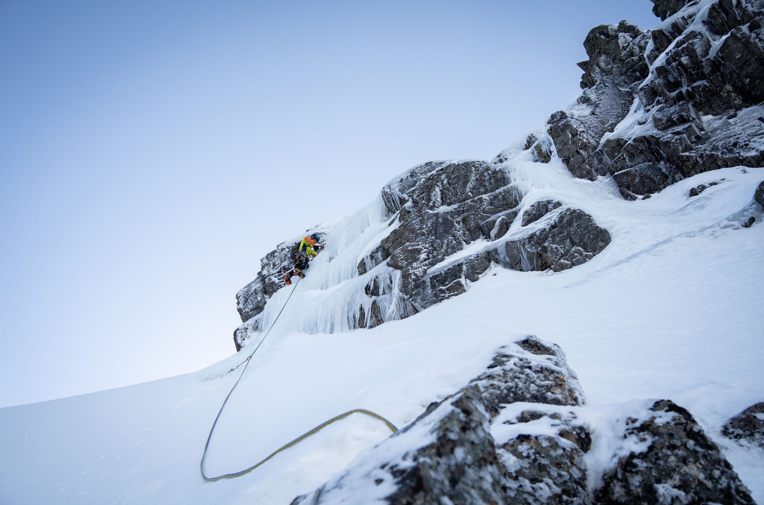 Sul ghiaccio del Ben Nevis. Le ascensioni di Dario Eynard e Fabio ...
