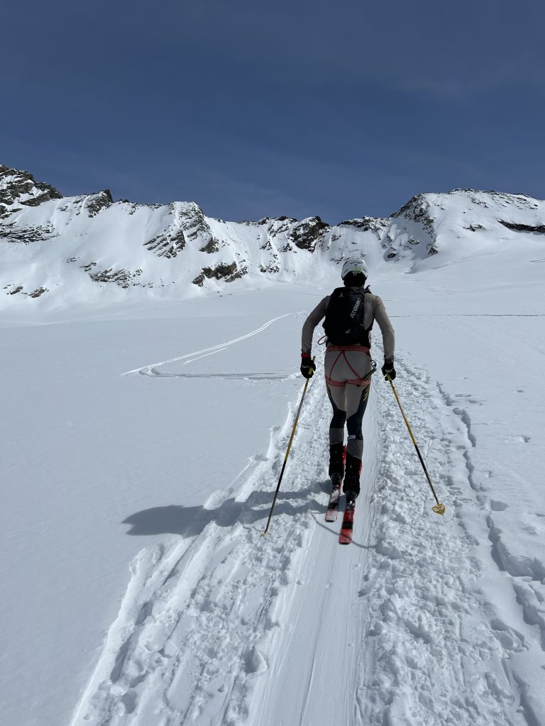 Da Chamonix a Zermatt sugli sci in meno ore, la traversata da record di ...