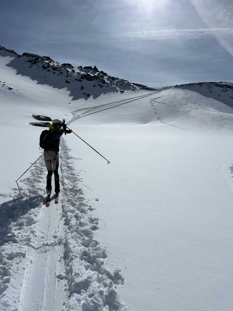 Da Chamonix a Zermatt sugli sci in meno ore, la traversata da record di ...