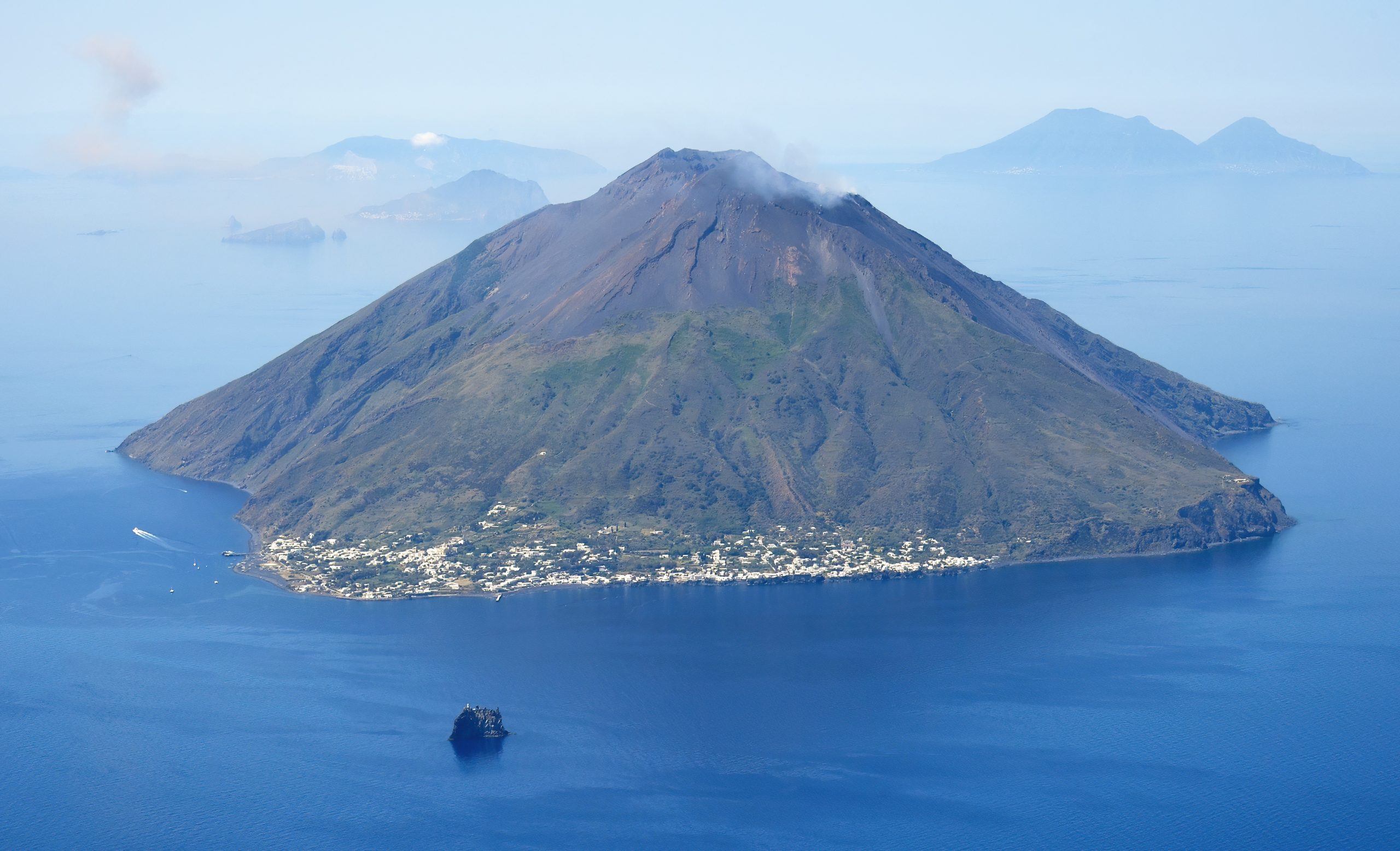 10 itinerari di trekking che potresti fare a maggio - Montagna.TV