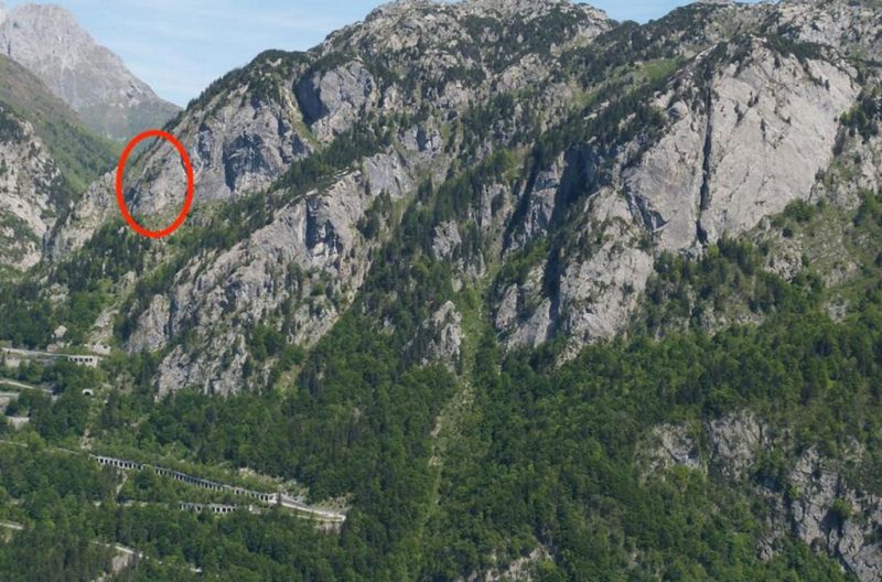 Un’enorme frana chiude il Passo di Monte Croce Carnico - Montagna.TV