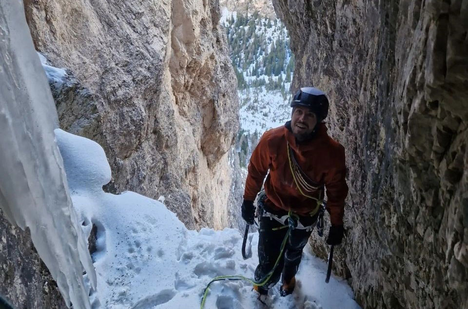Bella via di ghiaccio in Val Gardena per Simon Messner e Dennis ...