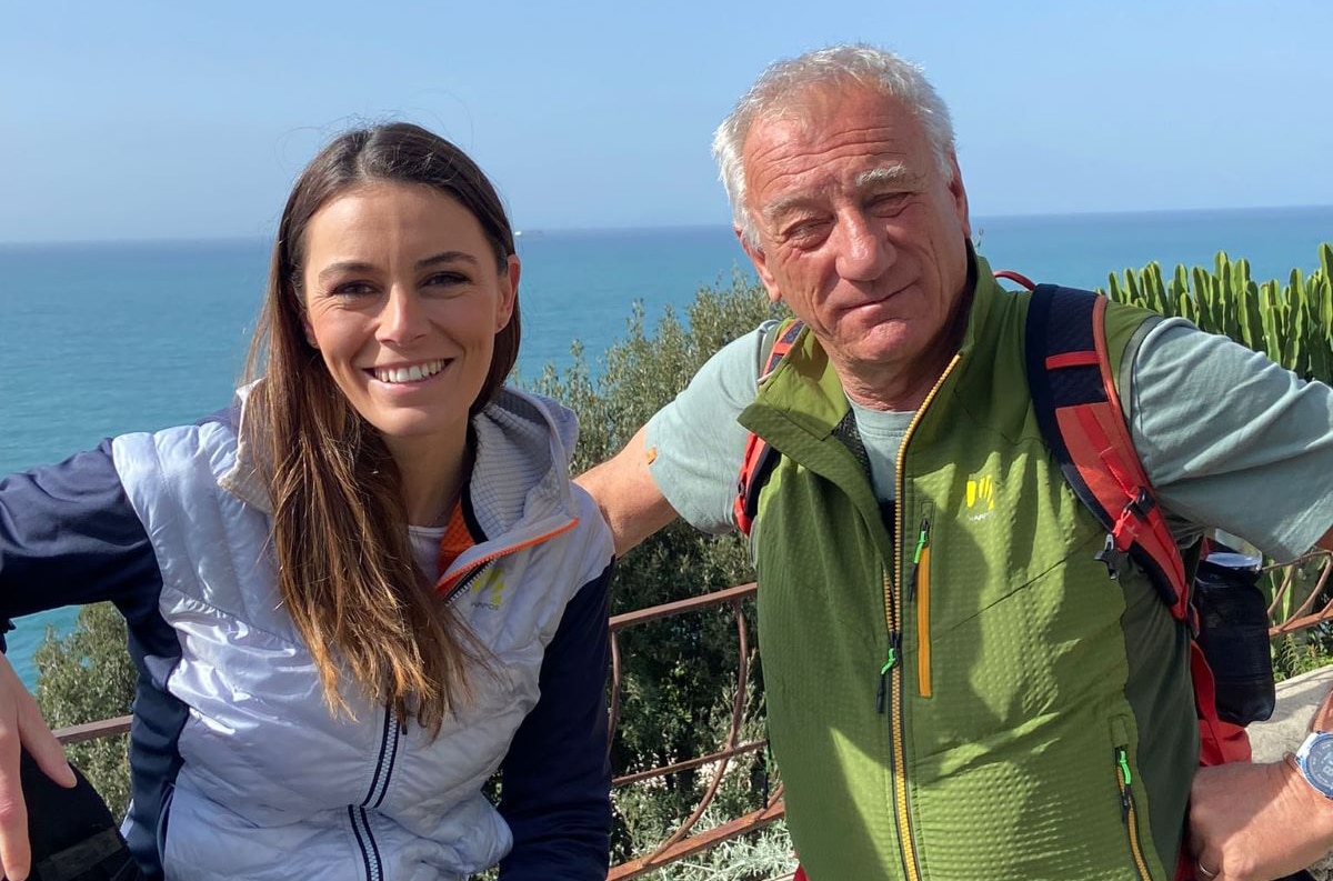 Linea Verde Sentieri s’incammina lungo il Sentiero degli Dei, sulla Costiera Amalfitana ...