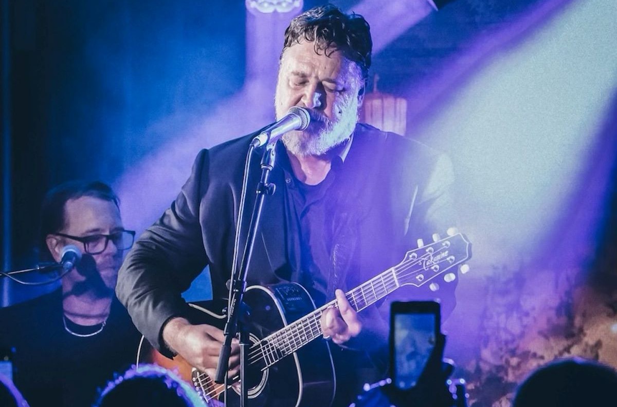 Russel Crowe: domani il Gladiatore suonerà ai piedi del Cervino ...